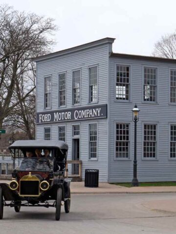 17 Fun Things To Do In Flint, Michigan - Life in the USA